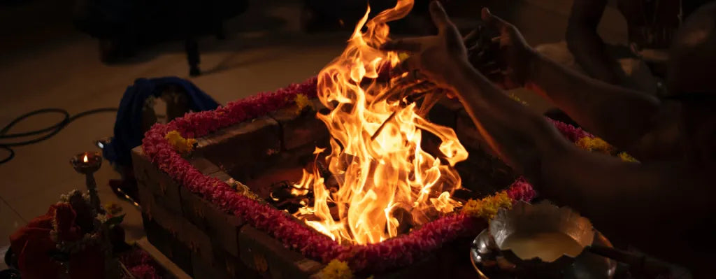 Unveiling the Significance of Yagya in Hinduism and Science: Ancient R